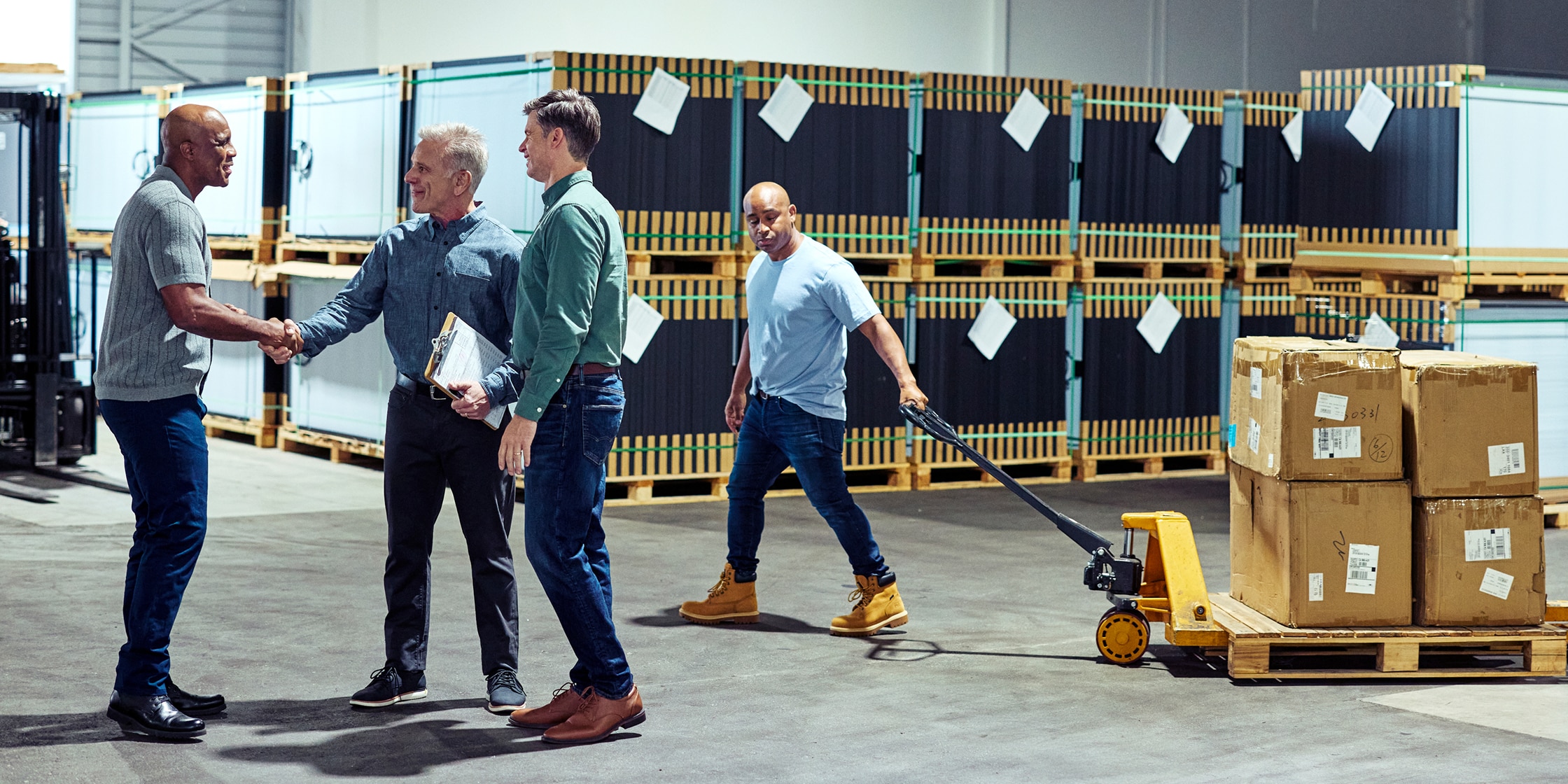 Direct vs. Indirect Distribution Channels: How to Decide