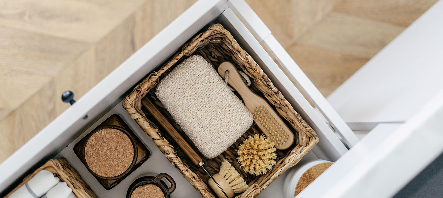 7 Tips for Living a Minimalist Lifestyle | Capital One